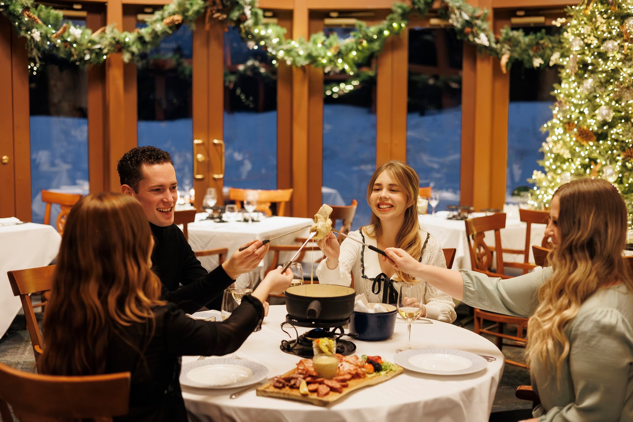 Whistler Guest Services - Fairmont Chateau Whistler